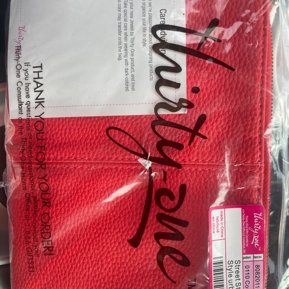 thirty-one | Bags | Thirtyone Jewell Street Style Coral Kisses Pebble ...